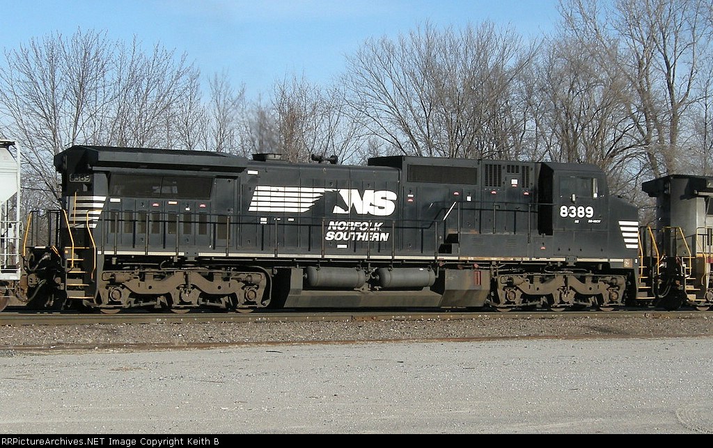 NS 8389